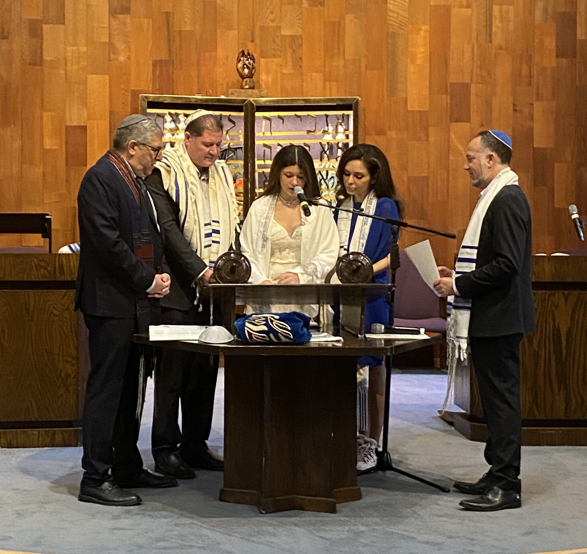 B’nai Mitzvah | Kol Tikvah - Reform Temple Woodland Hills, CA